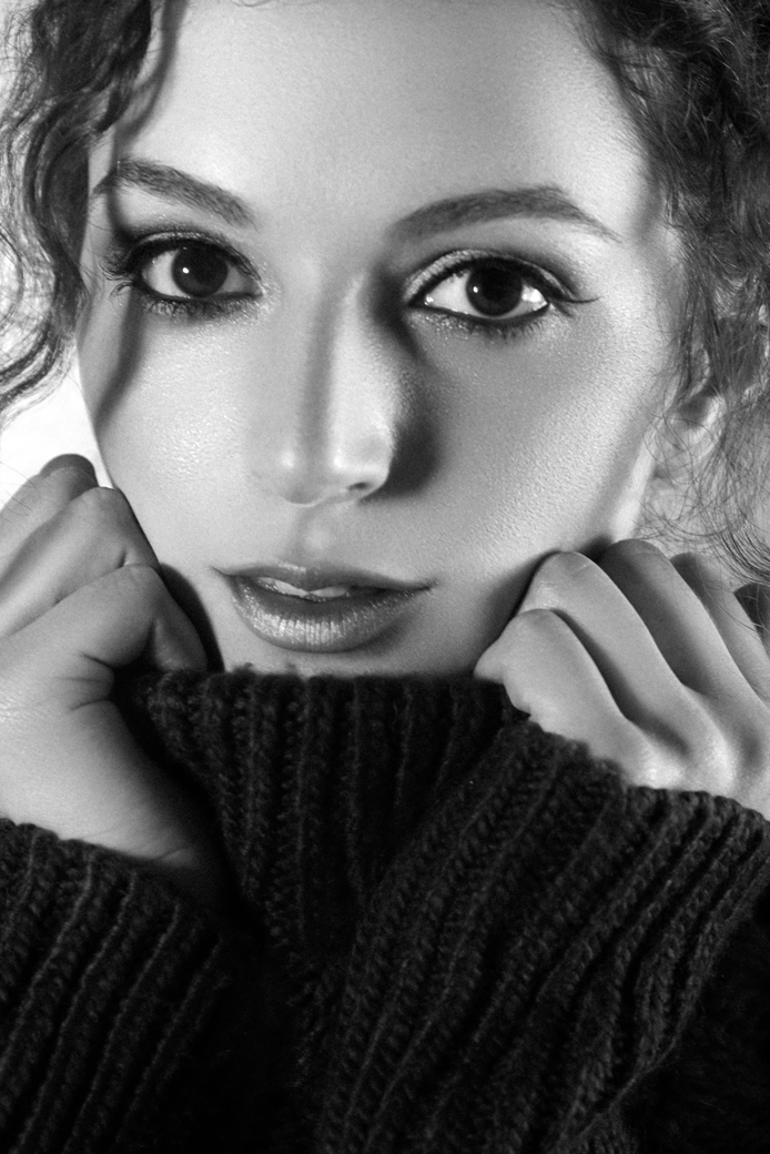 ModelMayhem.com - New Beauty and Headshots Available for portfolios!