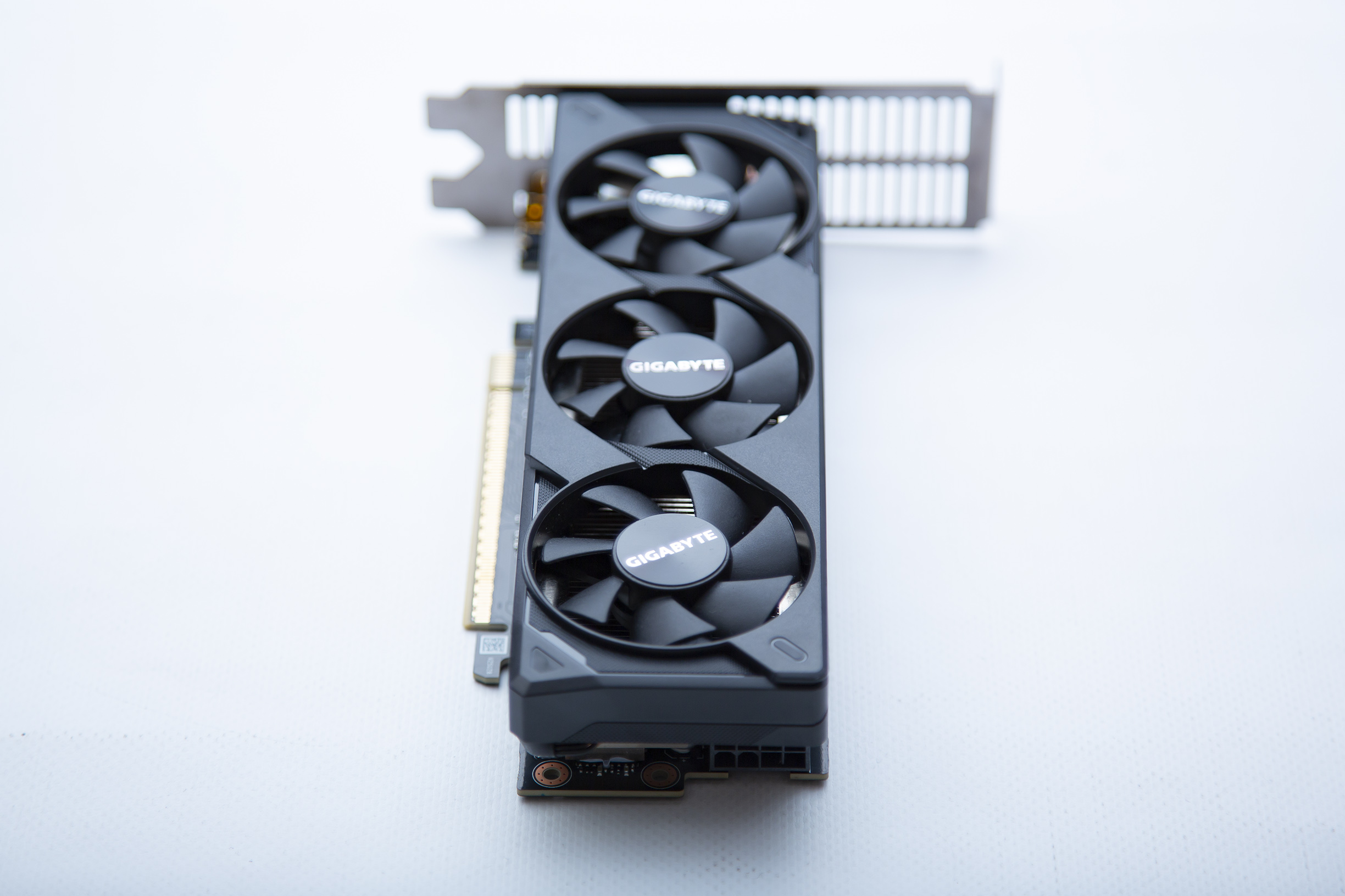 [For Sale] - [PICS] Cute Little SFF GPU: Gigabyte RTX5050 8GB [R5000 ...