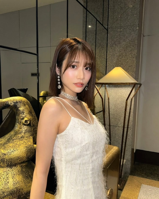 Saika Kawakita สวยสง่า 1 Set