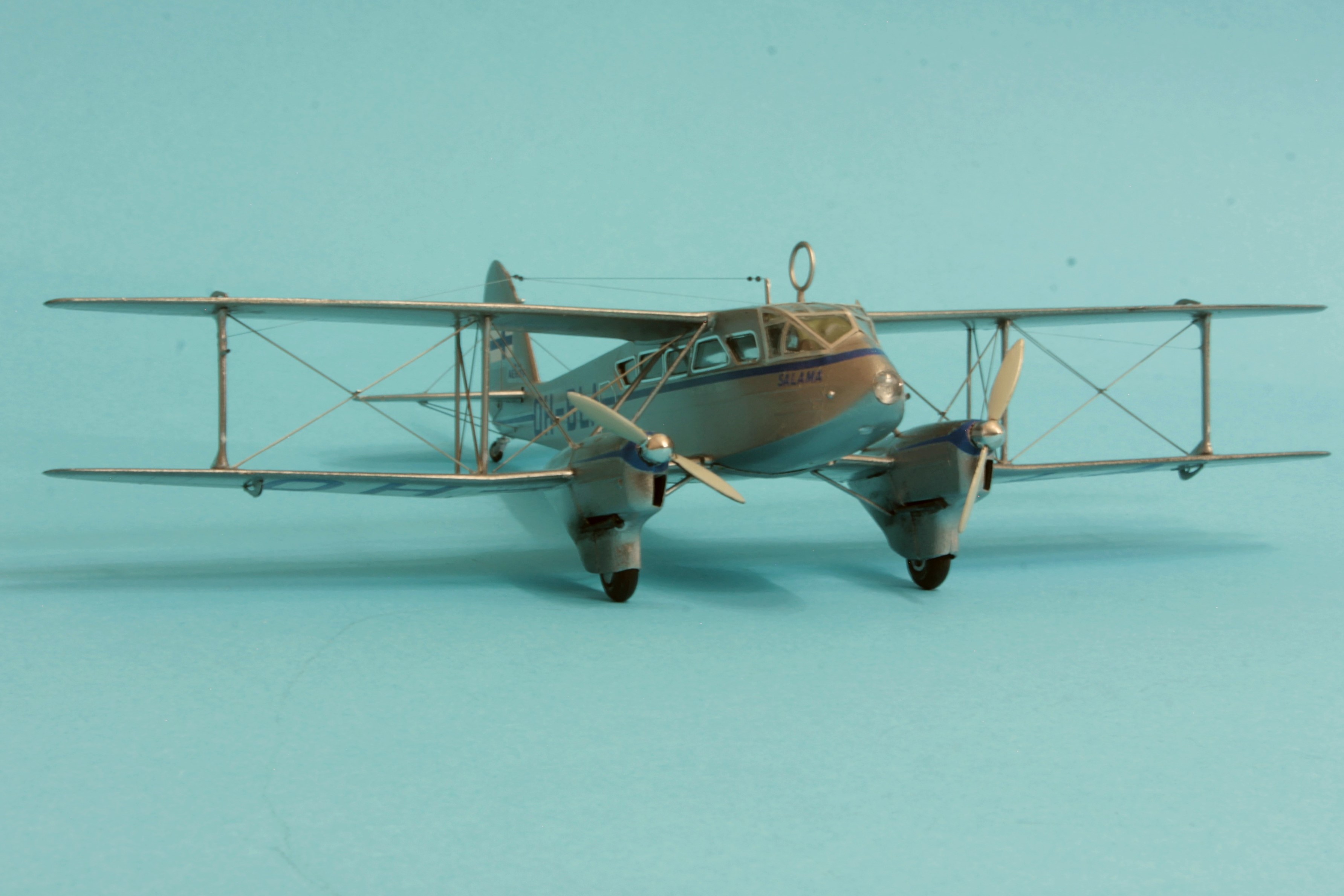Tasman model's 1/72 scale Dragon Rapide DH.89 in Aero Oy's livery ...