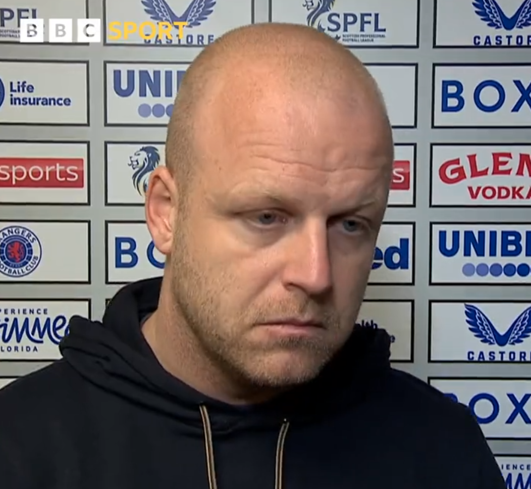 Press Conference - Steven Naismith having a meltdown over Rangers ...