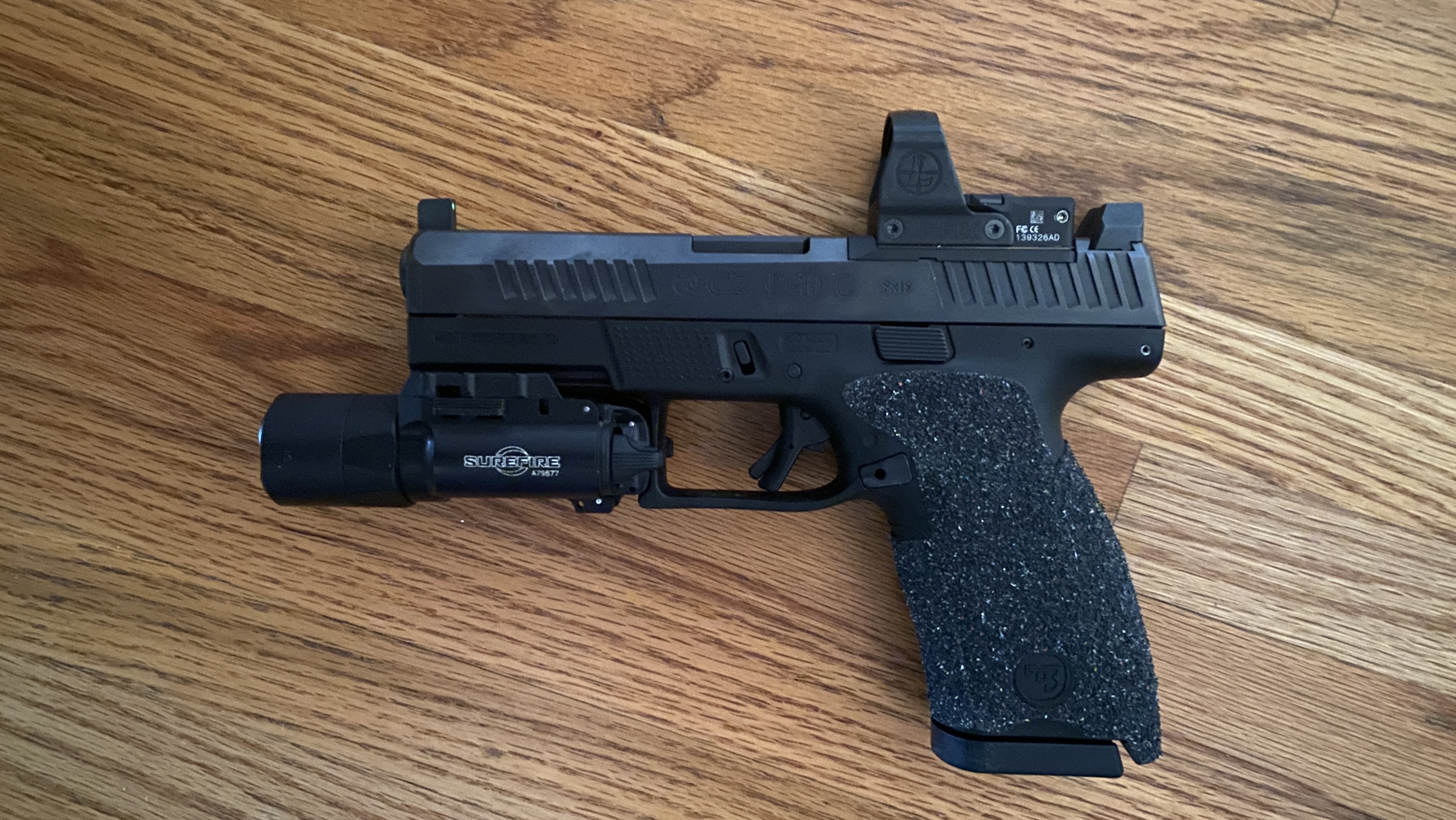 Who Has A Red Dot On There P10C?