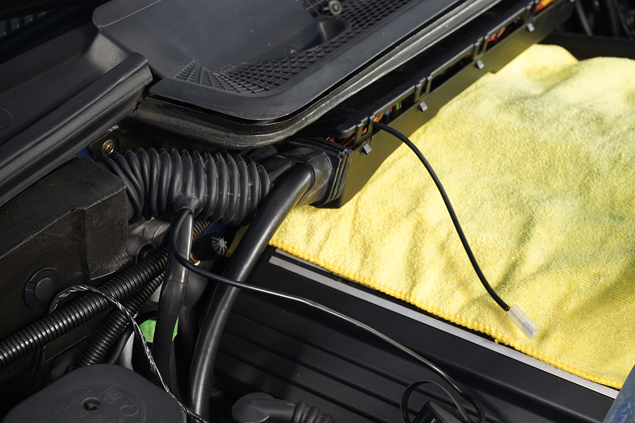 DIY: E36 OEM Underhood Service Light Retrofit Install - OEM Part Number ...