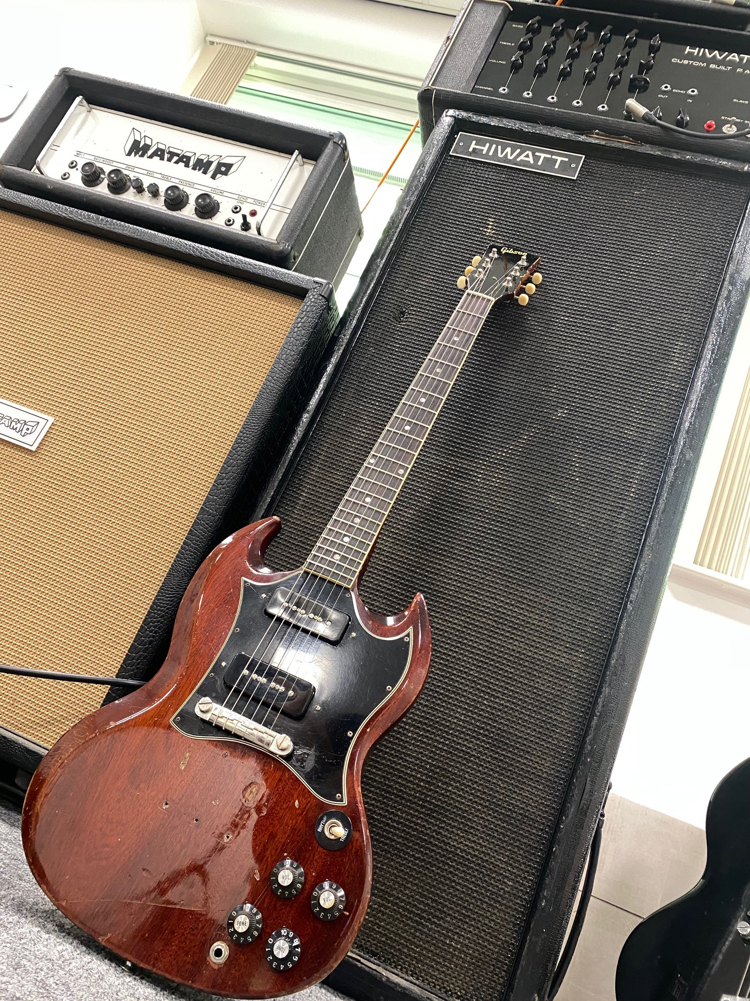 FS/ 1972 Guild s100 Black - Guitars £ Discussions on theFretBoard