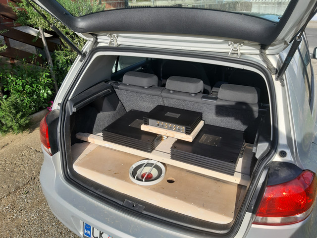 vw golf 6 - simple installation... | DIYMobileAudio.com Car Stereo Forum