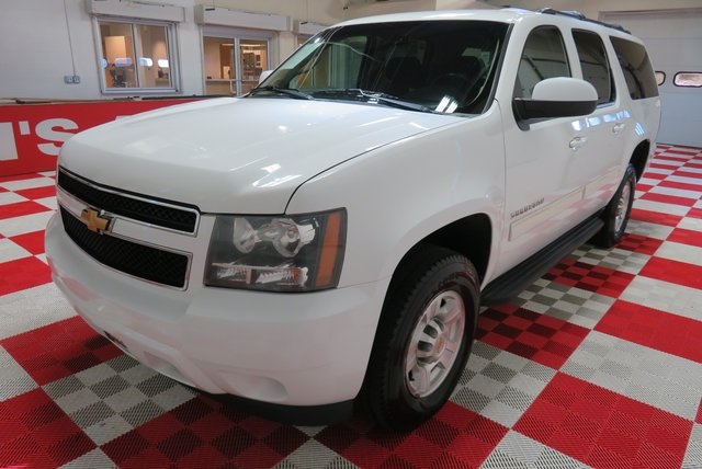 Tell me about 10th gen Chevy Suburban 2500 (GMT900) > Cars, Bikes, and ...