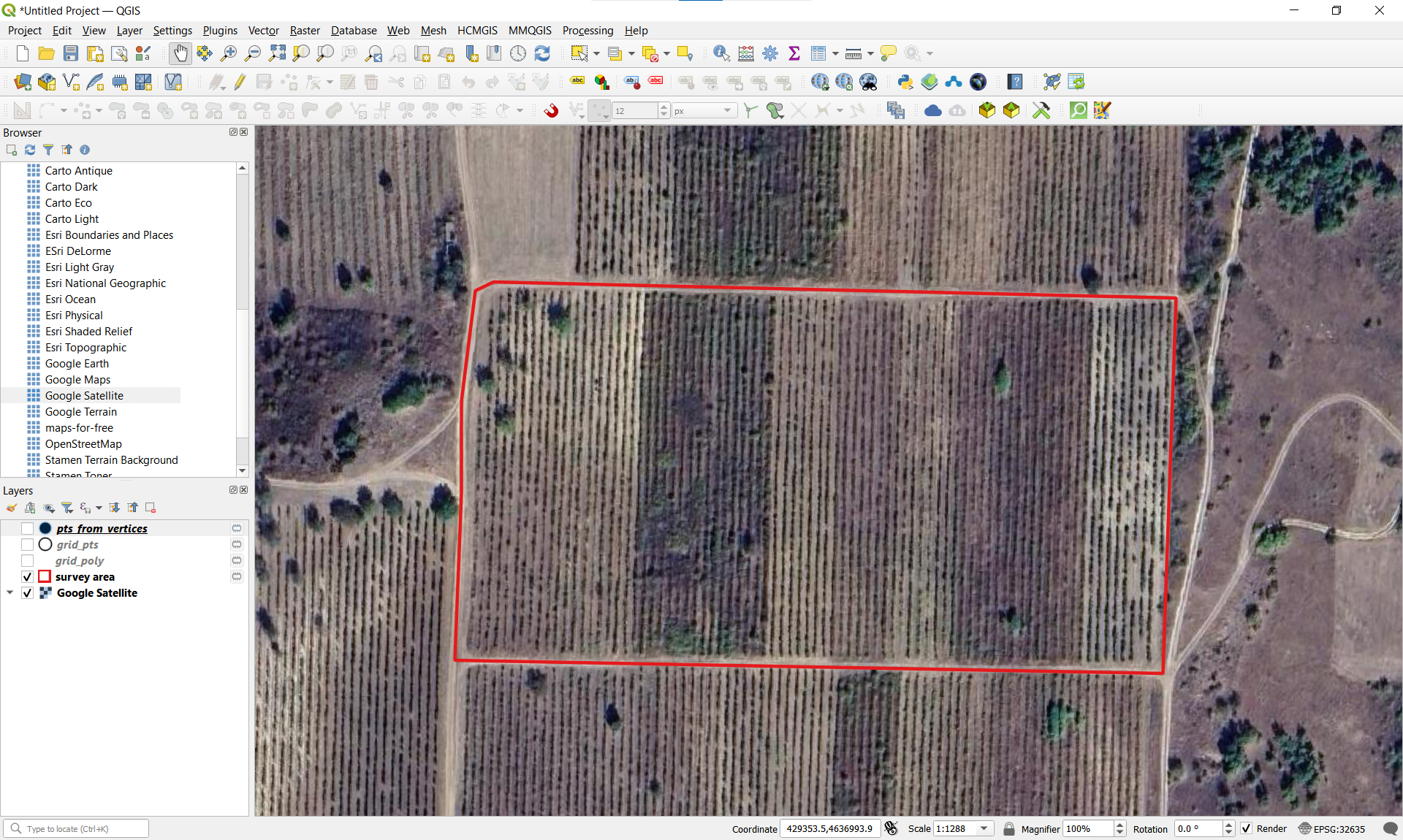 Why Is The Extent Of A Point Grid Different From A Polygon Rectangle Grid In Qgis
