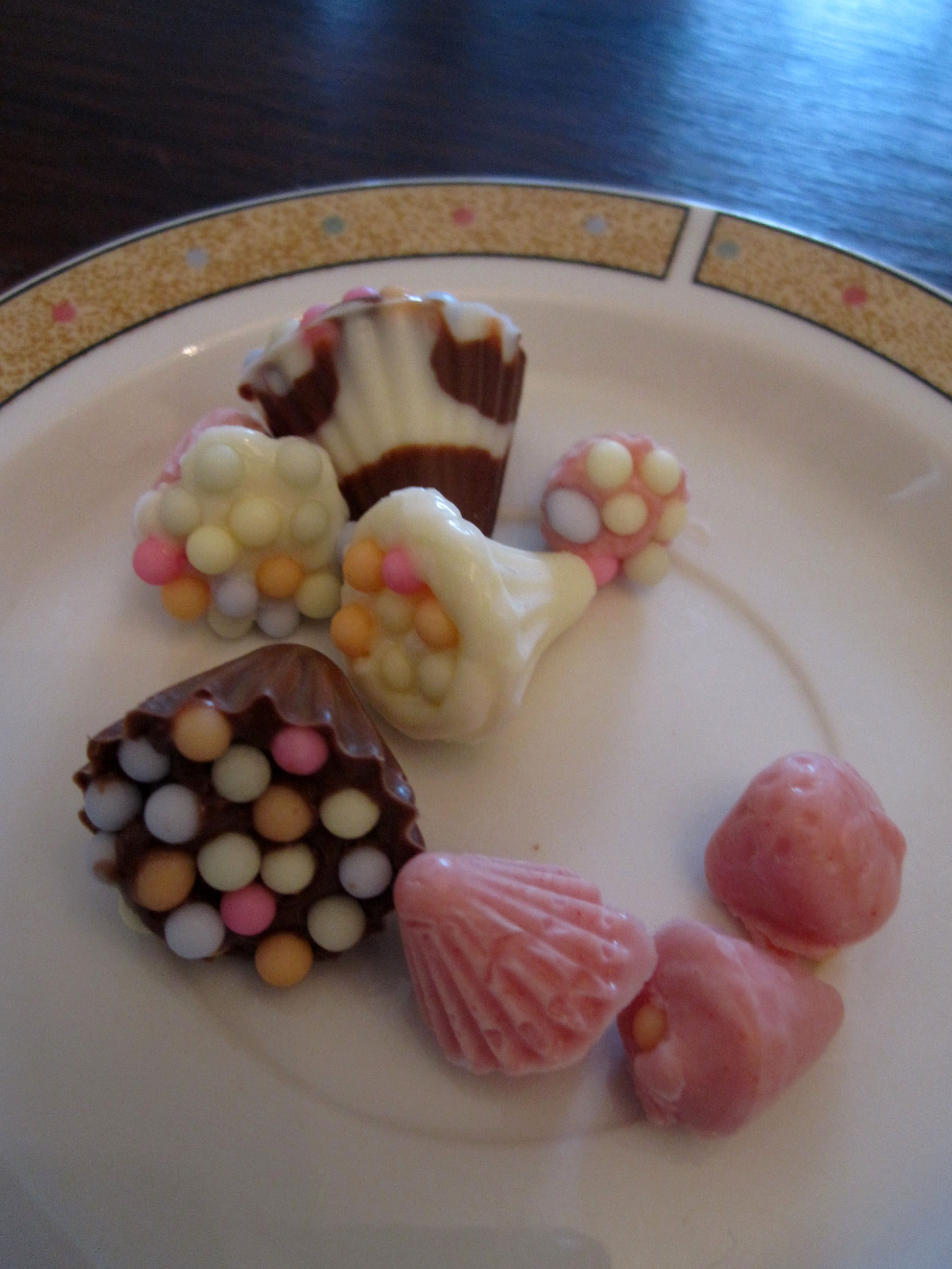 Meiji Chocolate Apollo set and some other mini Japanese food rev ...