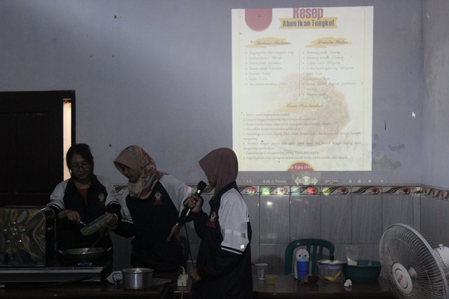 BONKOL “Abon Ikan Tongkol” Sebagai Ekonomi Kreatif Masyarakat Desa ...