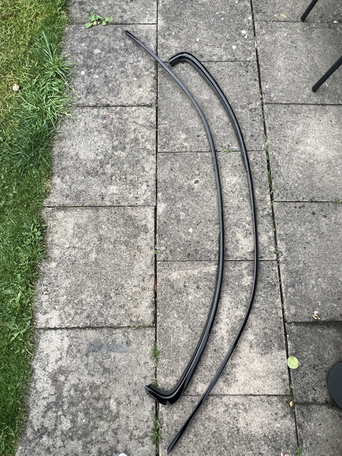 E46 M3 Gloss Black Shadowline Window Trims - Pair - Good Condition ...