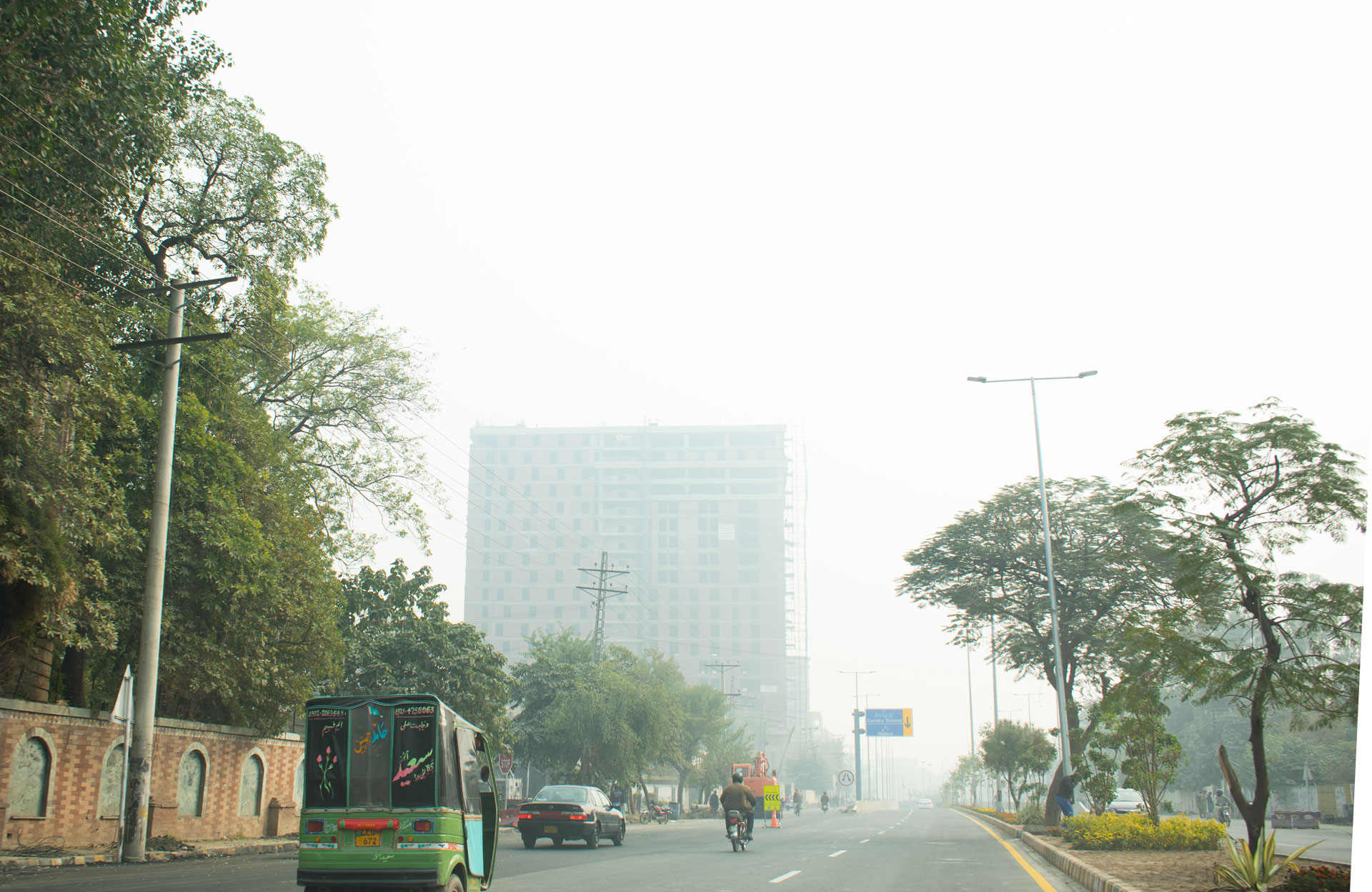 GULBERG | Al Hafeez Executive Tower | 21 Fl | Complete | Page 2 ...