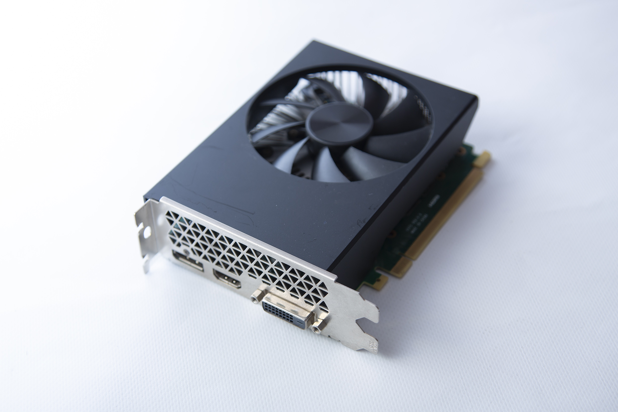 [For Sale] - Dell OEM 1660Ti 6GB GDDR6 [R2000] | Nvidia | Carbonite