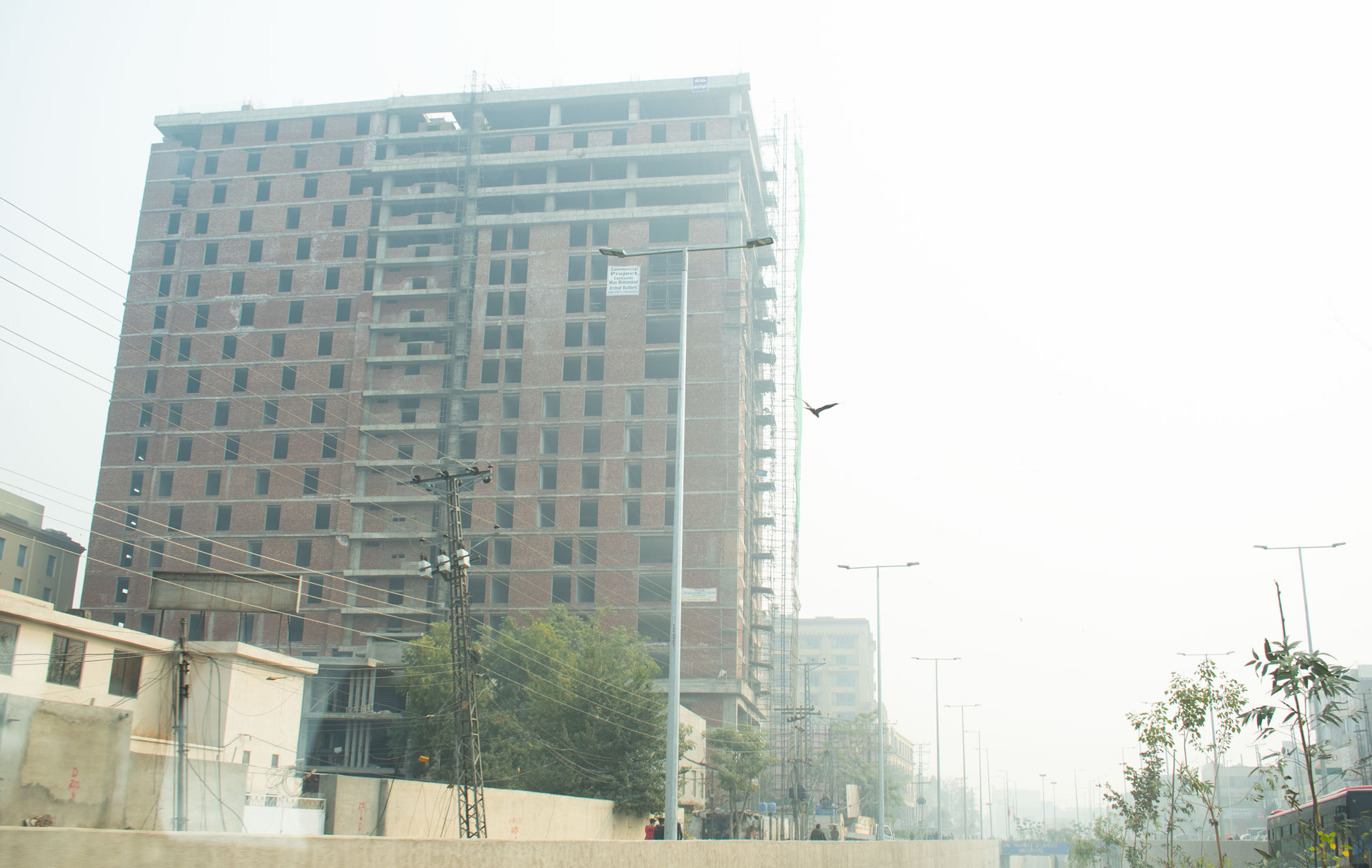 GULBERG | Al Hafeez Executive Tower | 21 Fl | Complete | Page 2 ...